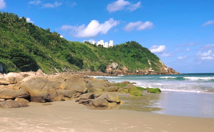 Quais melhores praias do Guarujá? - Não Pira, Desopila